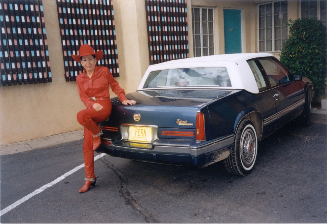Vintage Vehicle & License Plate Photos - NMplates.com